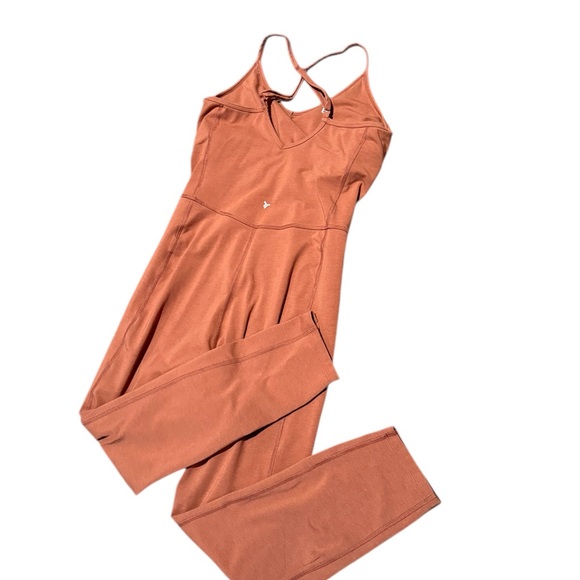 Old Navy | Pants & Jumpsuits | Old Navy Active Powerchill Rust Orange ...